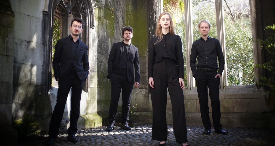 Fibonacci Quartet - LUNA DE MOL